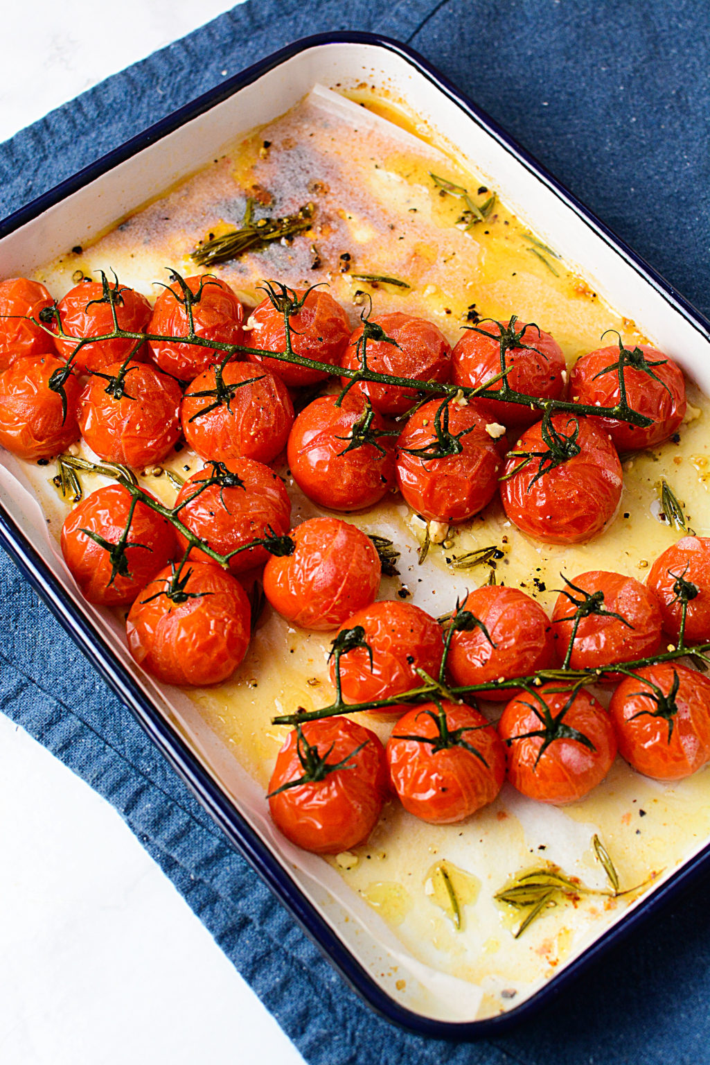 Best Mediterranean Roasted Vine Tomatoes (Easy & Cheffy!)