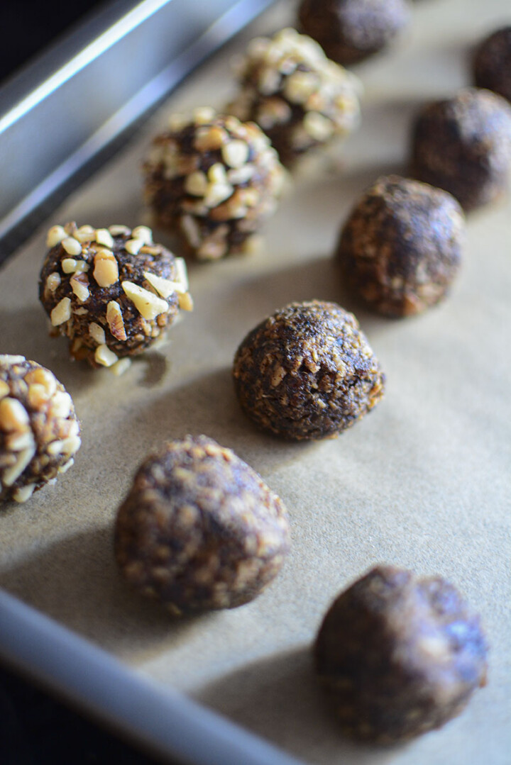 Walnut Date Balls