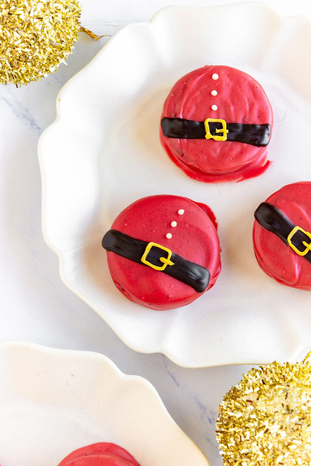 Easy and Fun Santa Oreos