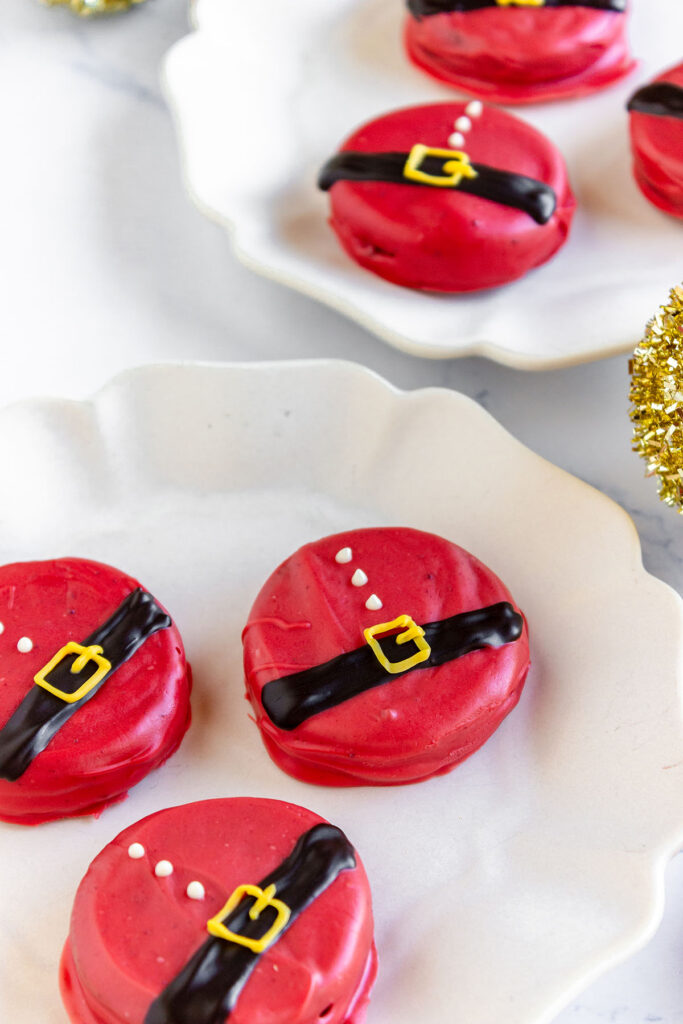Easy and Fun Santa Oreos