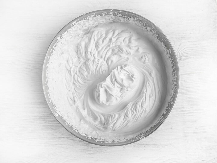 Easy Strawberry Eton Mess Cupcakes Make Us Happy!